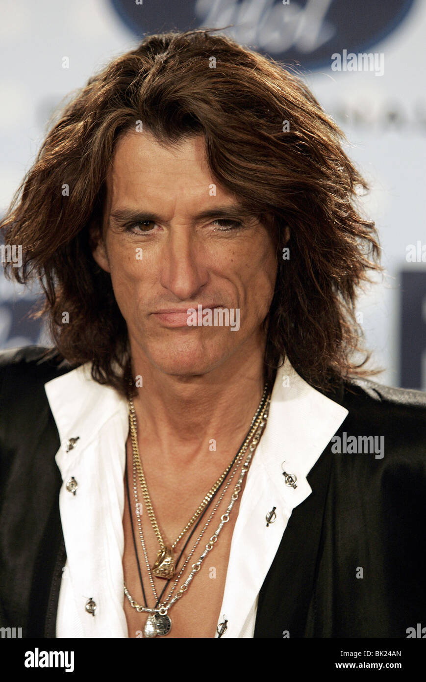 JOE PERRY 6TH AMERICAN IDOL GRAND FINALE KODAK THEATRE HOLLYWOOD LOS ...
