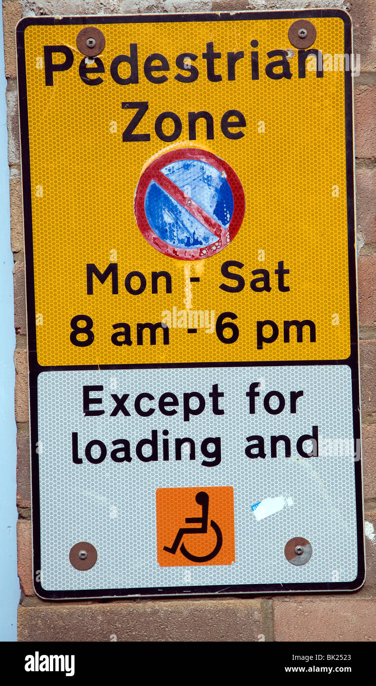 Restriction loading sign hi-res stock photography and images - Alamy