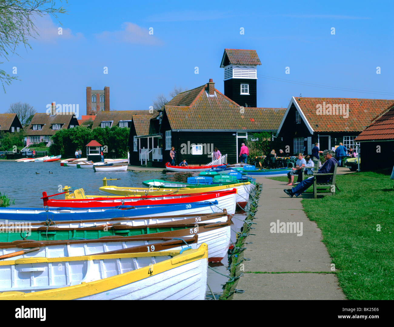 Thorpeness meare boating lake hi-res stock photography and images - Alamy