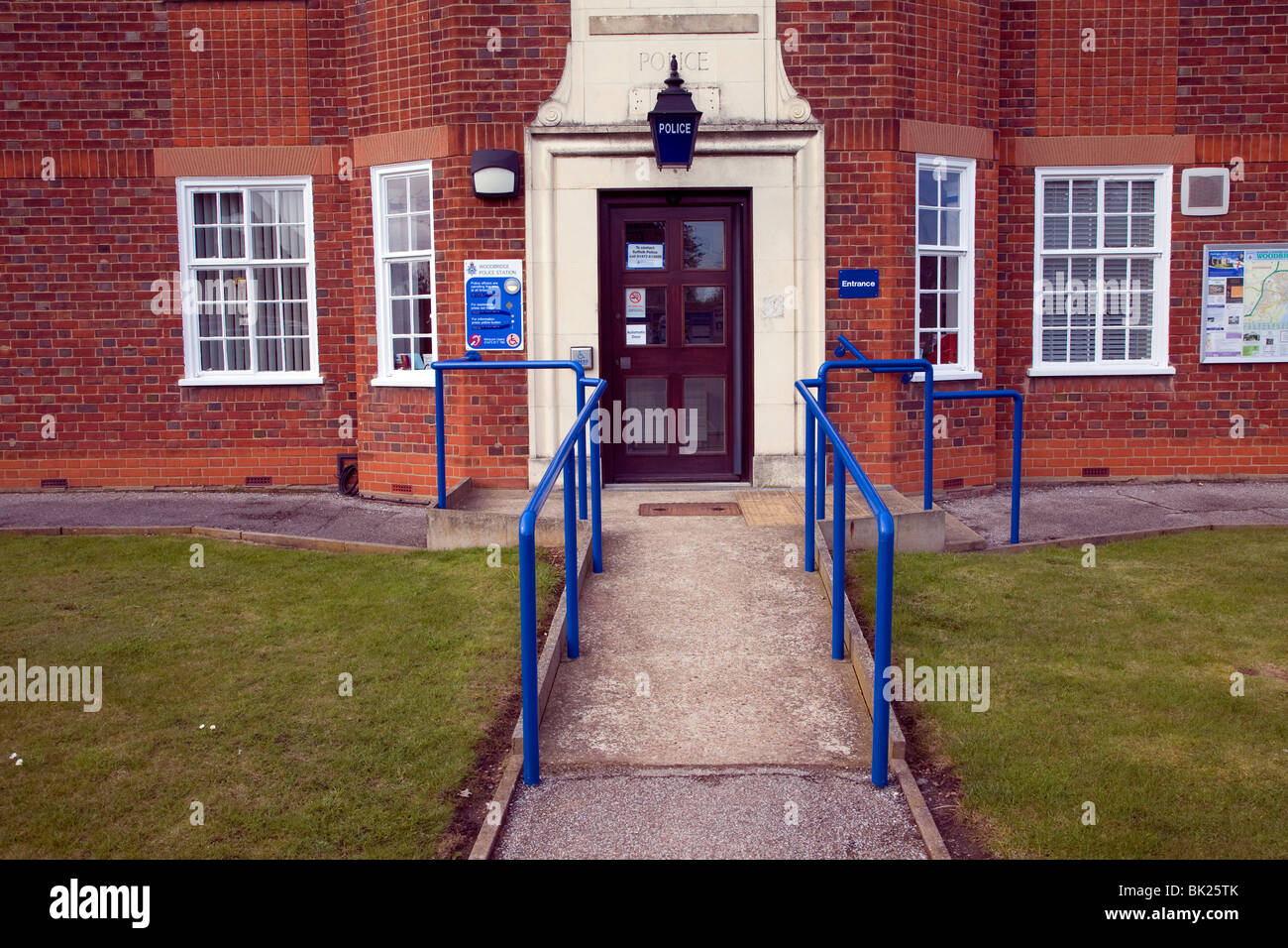 Police station hi-res stock photography and images - Alamy