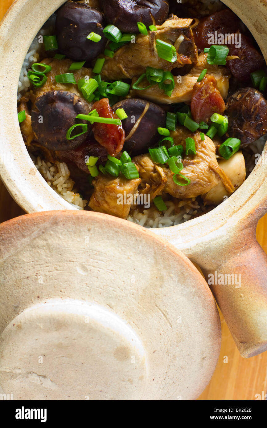Claypot chicken rice Stock Photo - Alamy