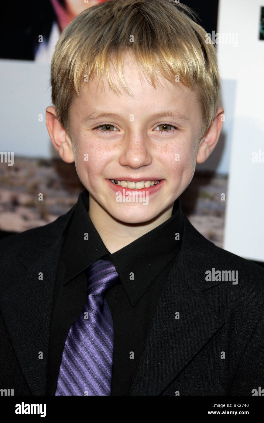 Cozi Zuehlsdorff Ve Nathan Gamble
