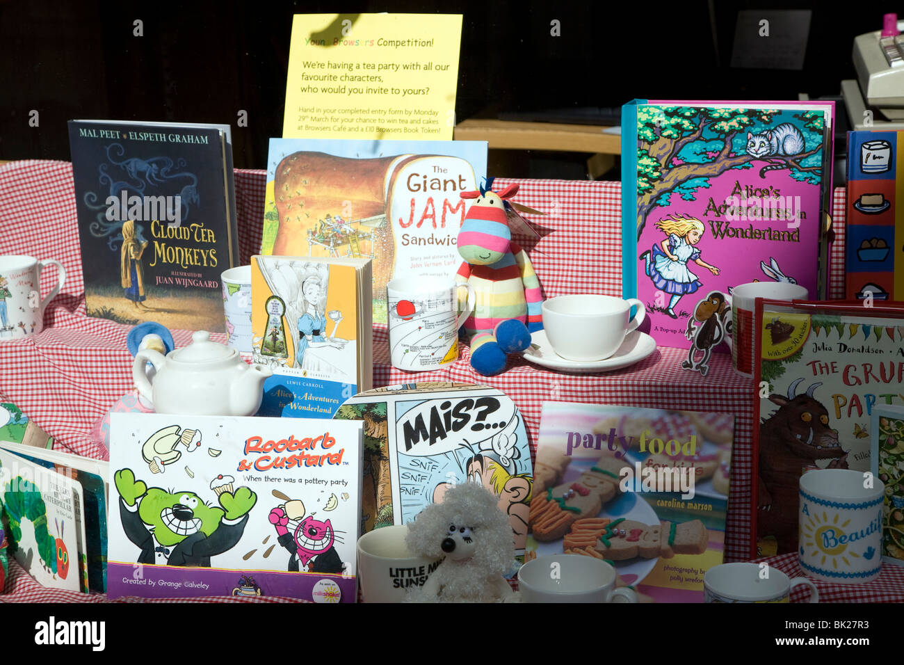 Book display children's bookshop Young Browsers Woodbridge Suffolk ...