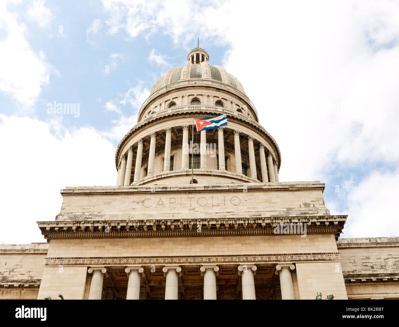 Dome of building hi-res stock photography and images - Alamy