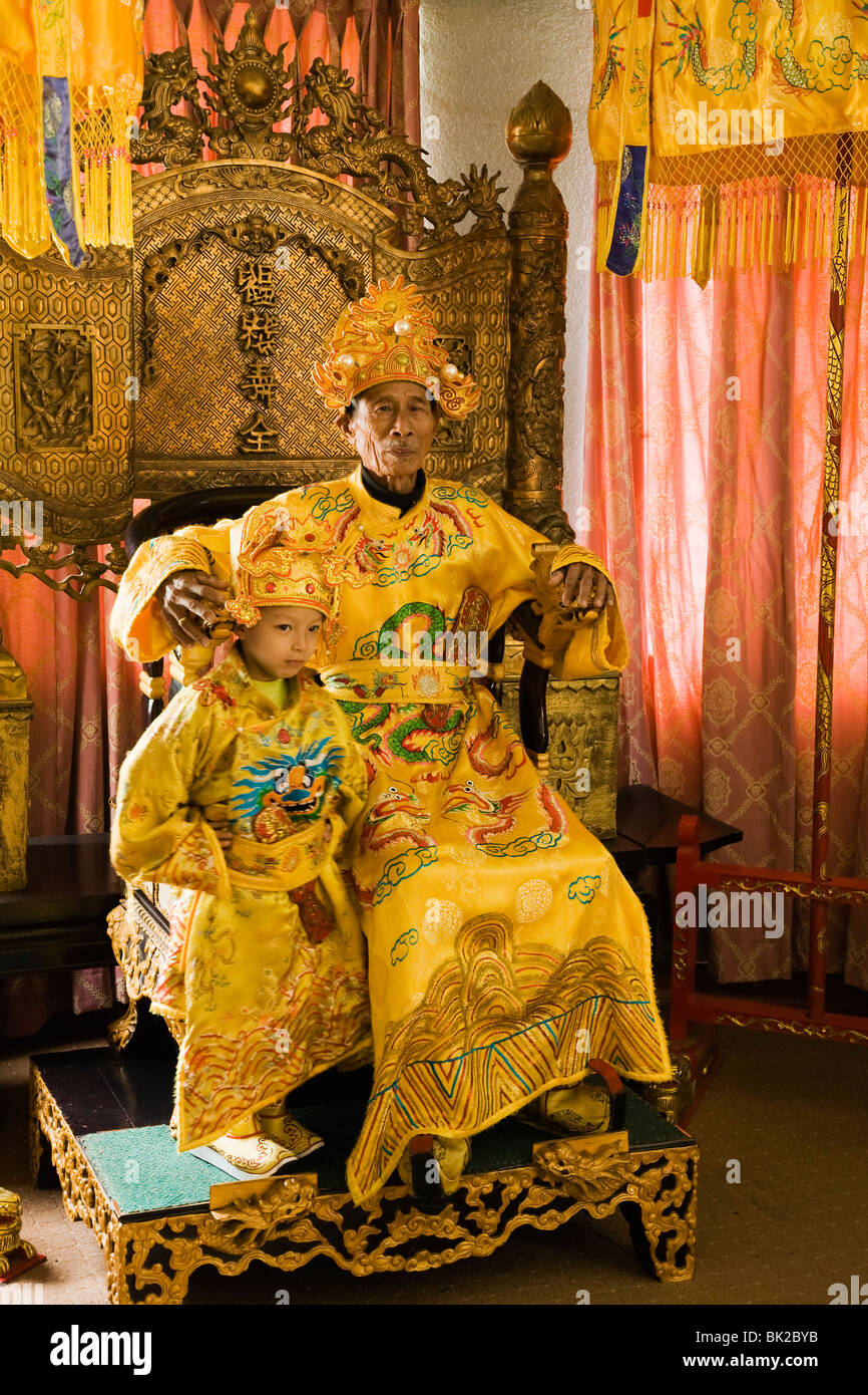 Vietnam emperor hi-res stock photography and images - Alamy