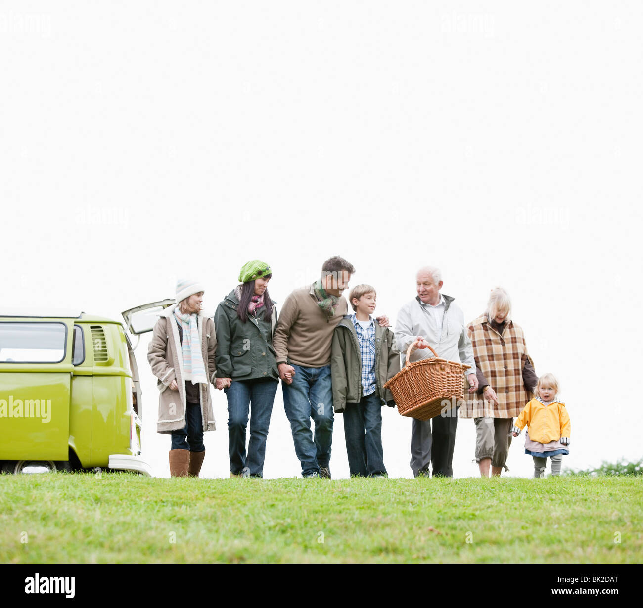 Grandmother mother daughter picnic basket hi-res stock photography and ...