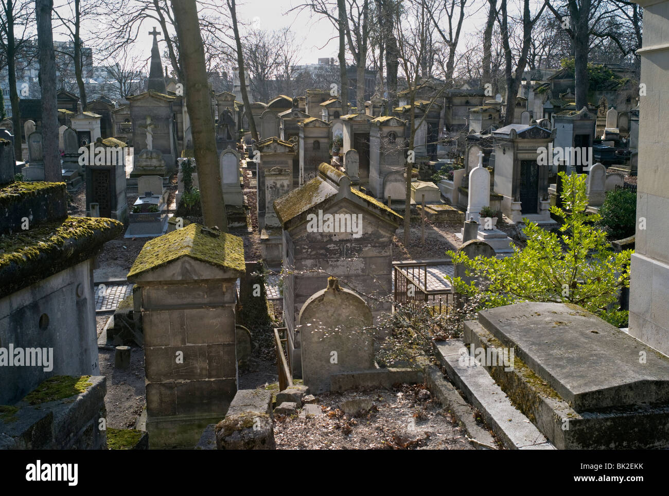 The Pere-Lachaise cemetery, Paris, France Stock Photo - Alamy