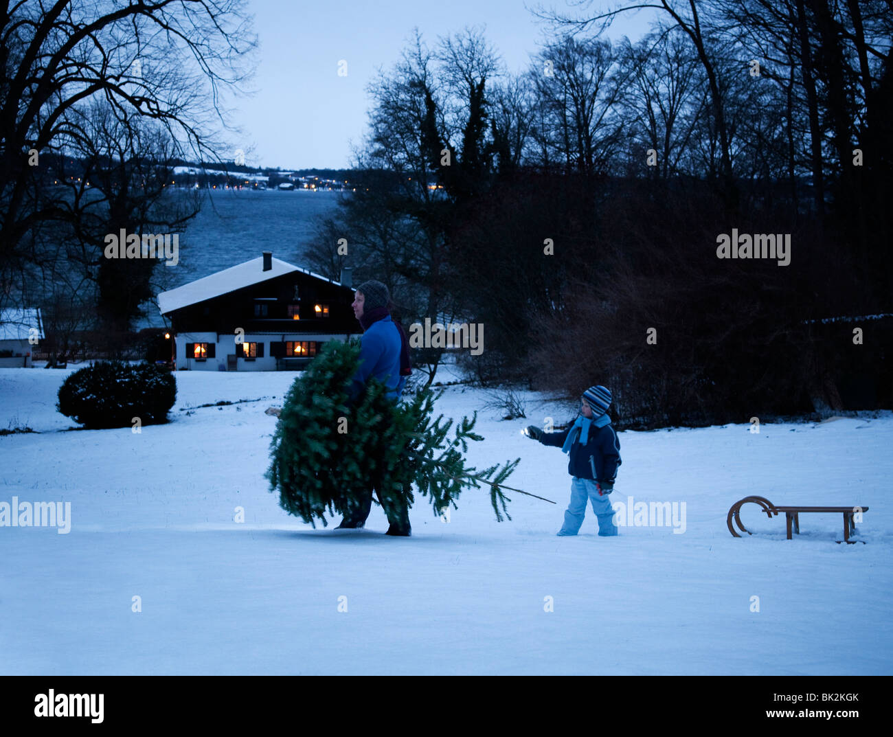 Father christmas and sled hi-res stock photography and images - Alamy