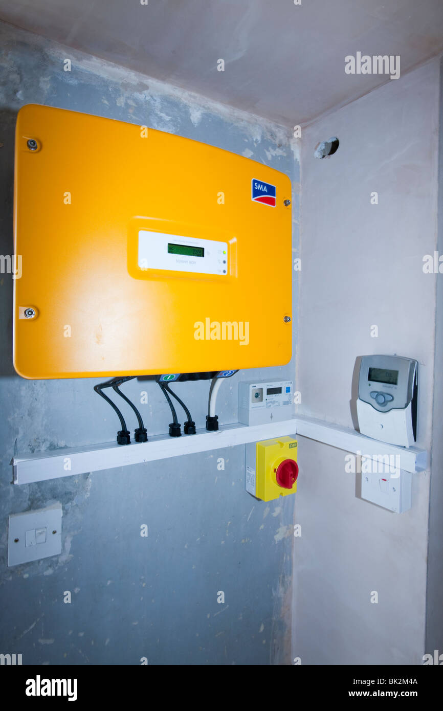 Solar control panels hi-res stock photography and images - Alamy