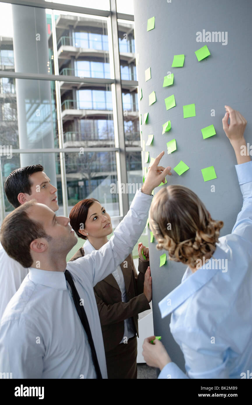 Three to four note hi-res stock photography and images - Alamy