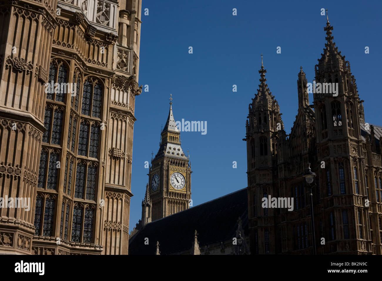 Elizabeth Tower amid the Gothic architecture of Britain's Houses of ...