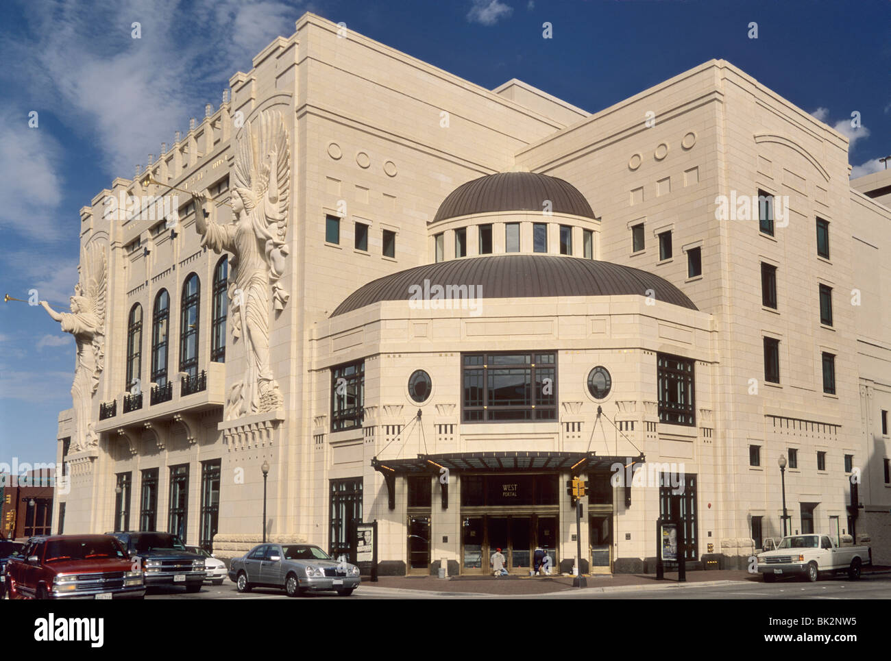 Bass Performance Hall at Sundance Square, Downtown Fort Worth, Texas ...