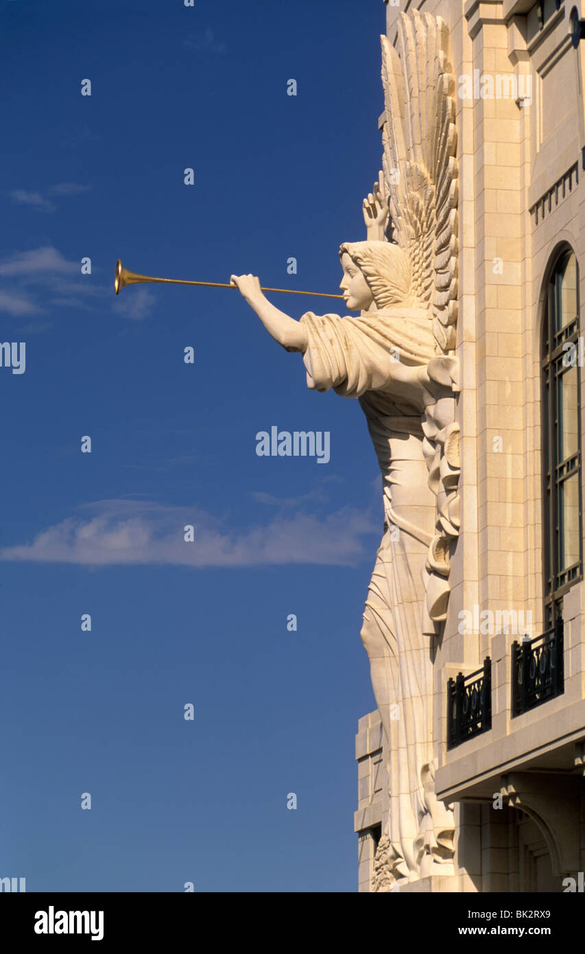 48-foot tall angel sculpted by Marton Varo at limestone Grand Facade of ...