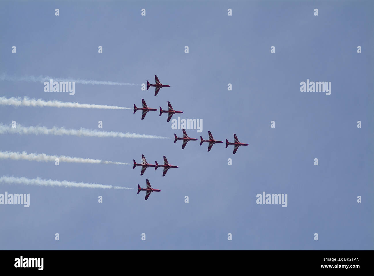 Red Arrows in standard formation Stock Photo - Alamy