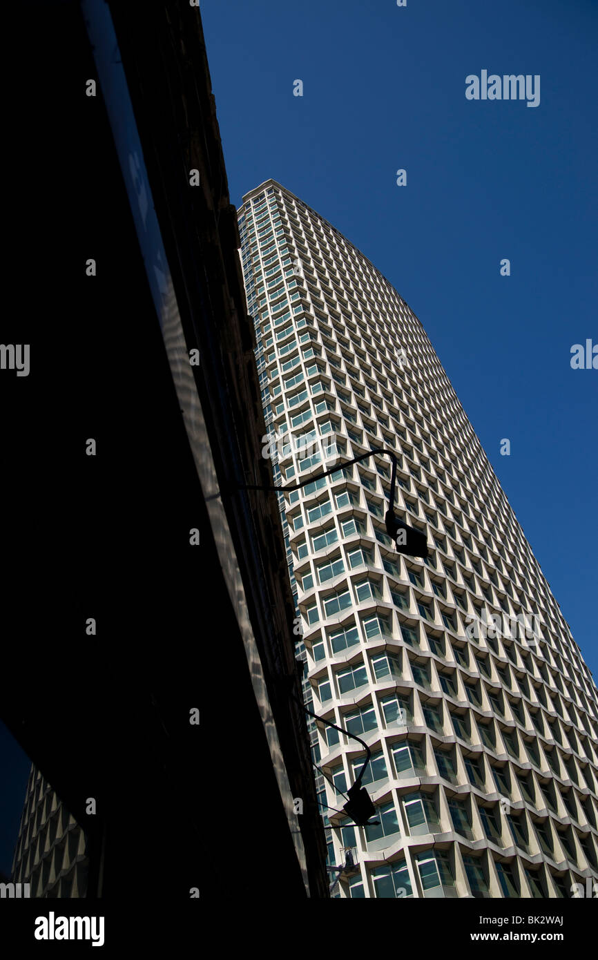 Centrepoint Tower London High Resolution Stock Photography and Images ...