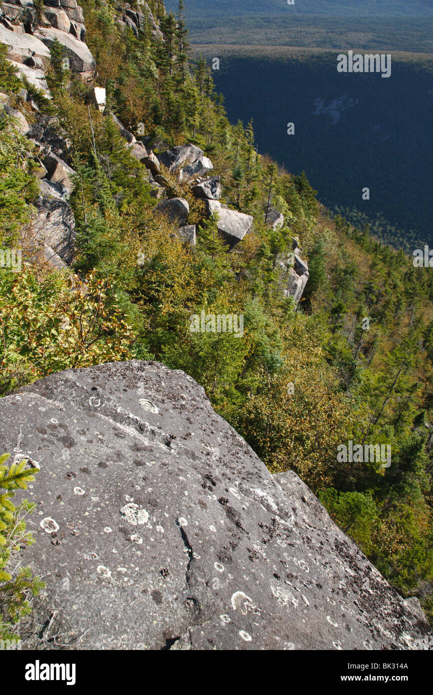 Appalachian trail white mountains hi-res stock photography and images ...