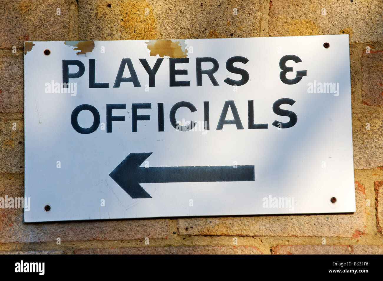 Players and officials sign Stock Photo - Alamy