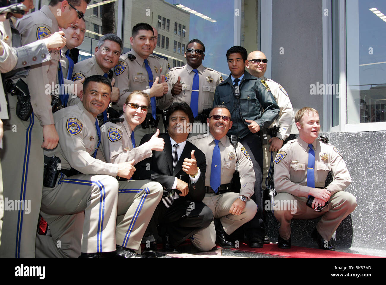 ERIK ESTRADA & CHP OFFICERS ERIK ESTRADA HOLLYWOOD WALK OF FAME HOLLYWOOD LOS ANGELES USA 19 ...