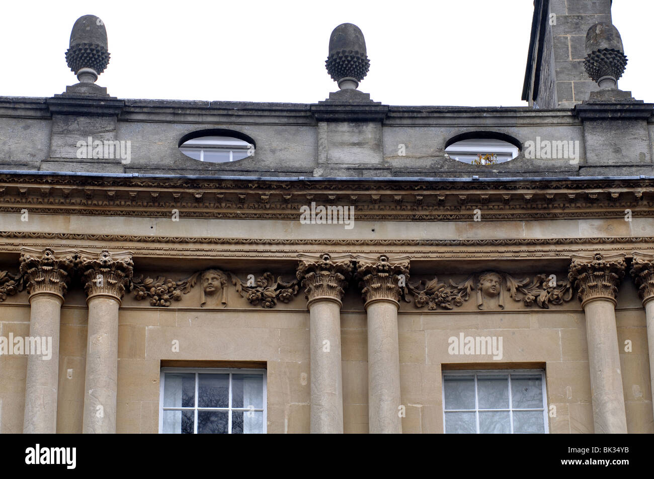 The circus building bath hi-res stock photography and images - Alamy