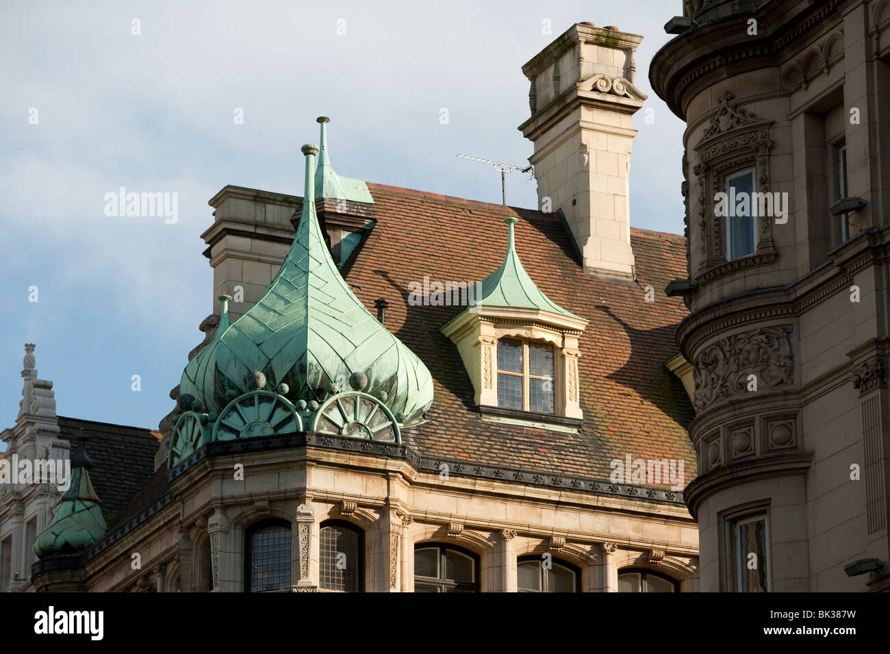 Ornate architecture hi-res stock photography and images - Alamy