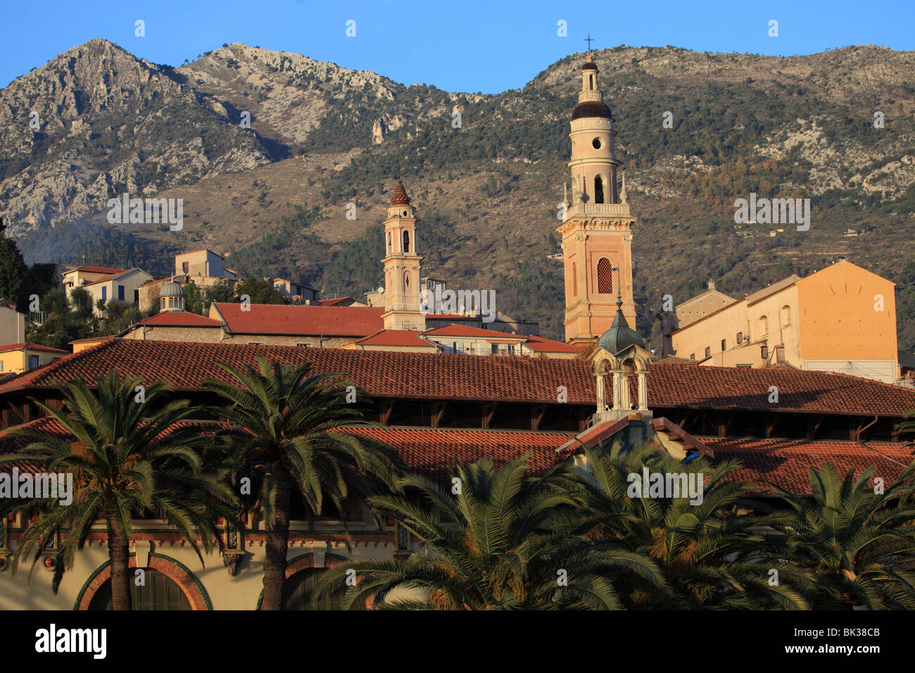 Overview of the city of Menton Stock Photo - Alamy