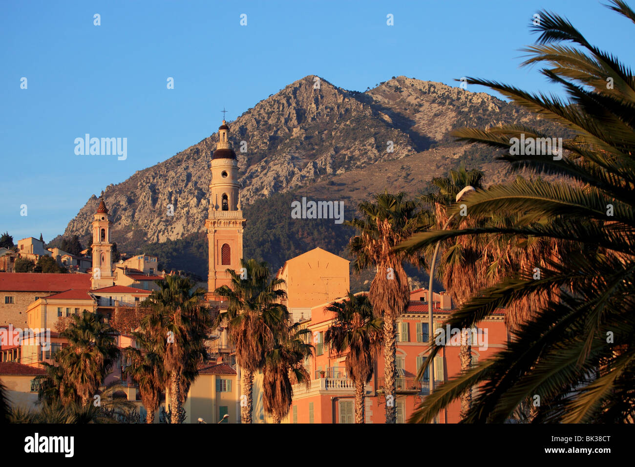 Overview of the city of Menton Stock Photo - Alamy