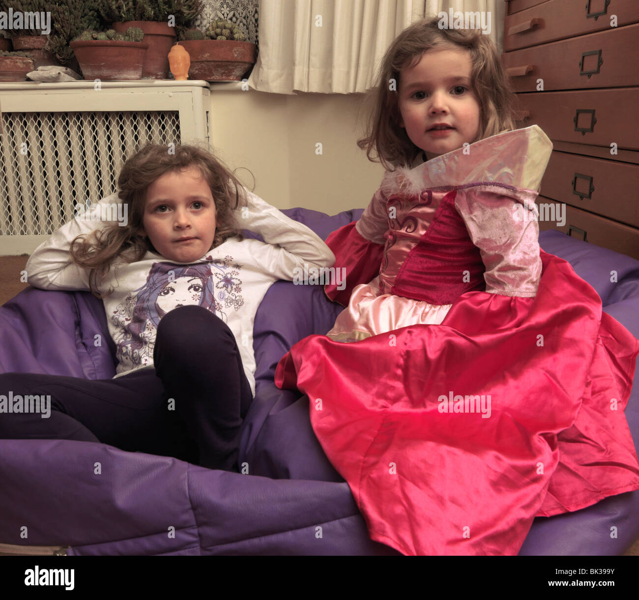 Princess bean costume hi-res stock photography and images - Alamy