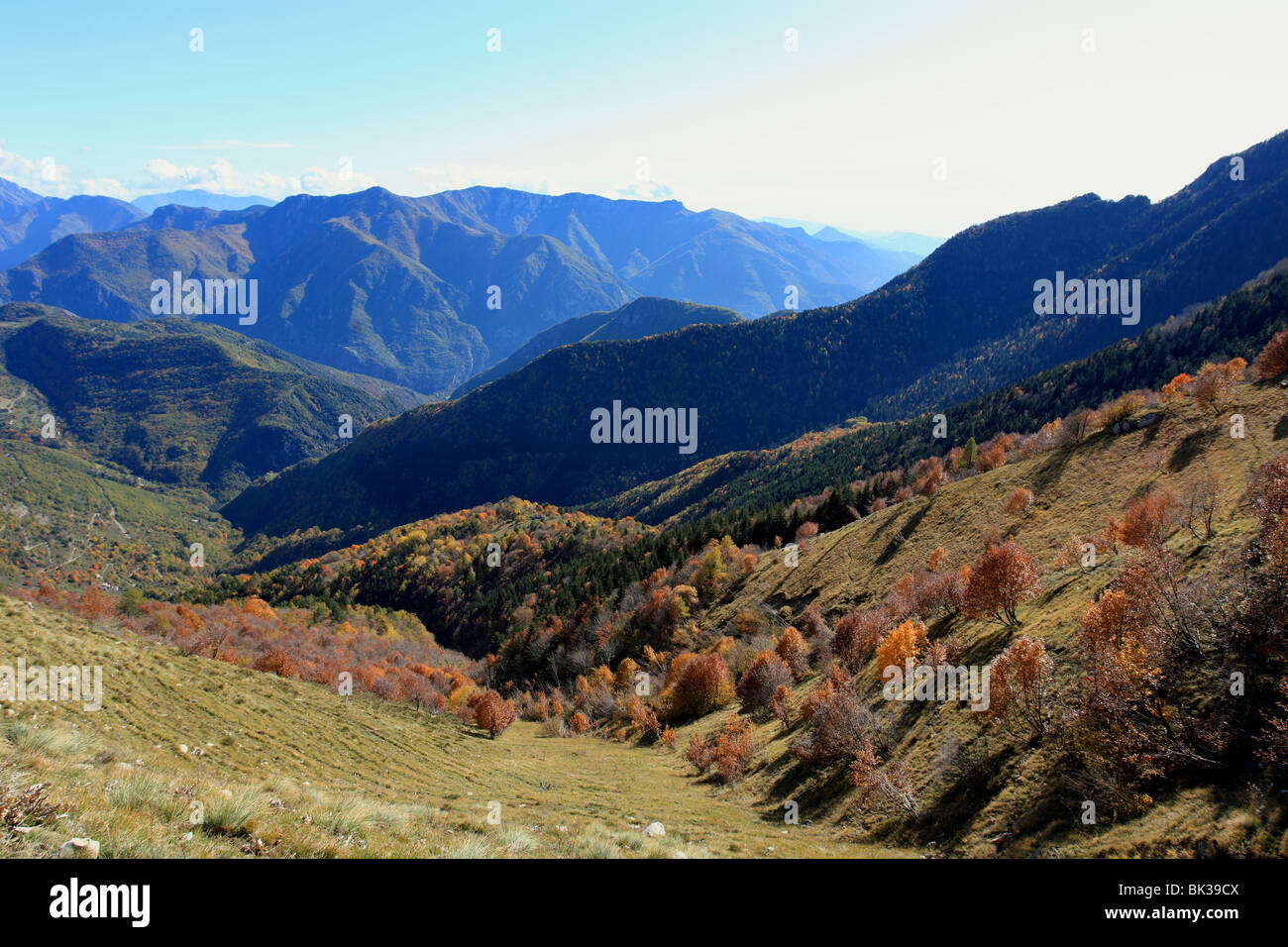 Summit valley hi-res stock photography and images - Alamy