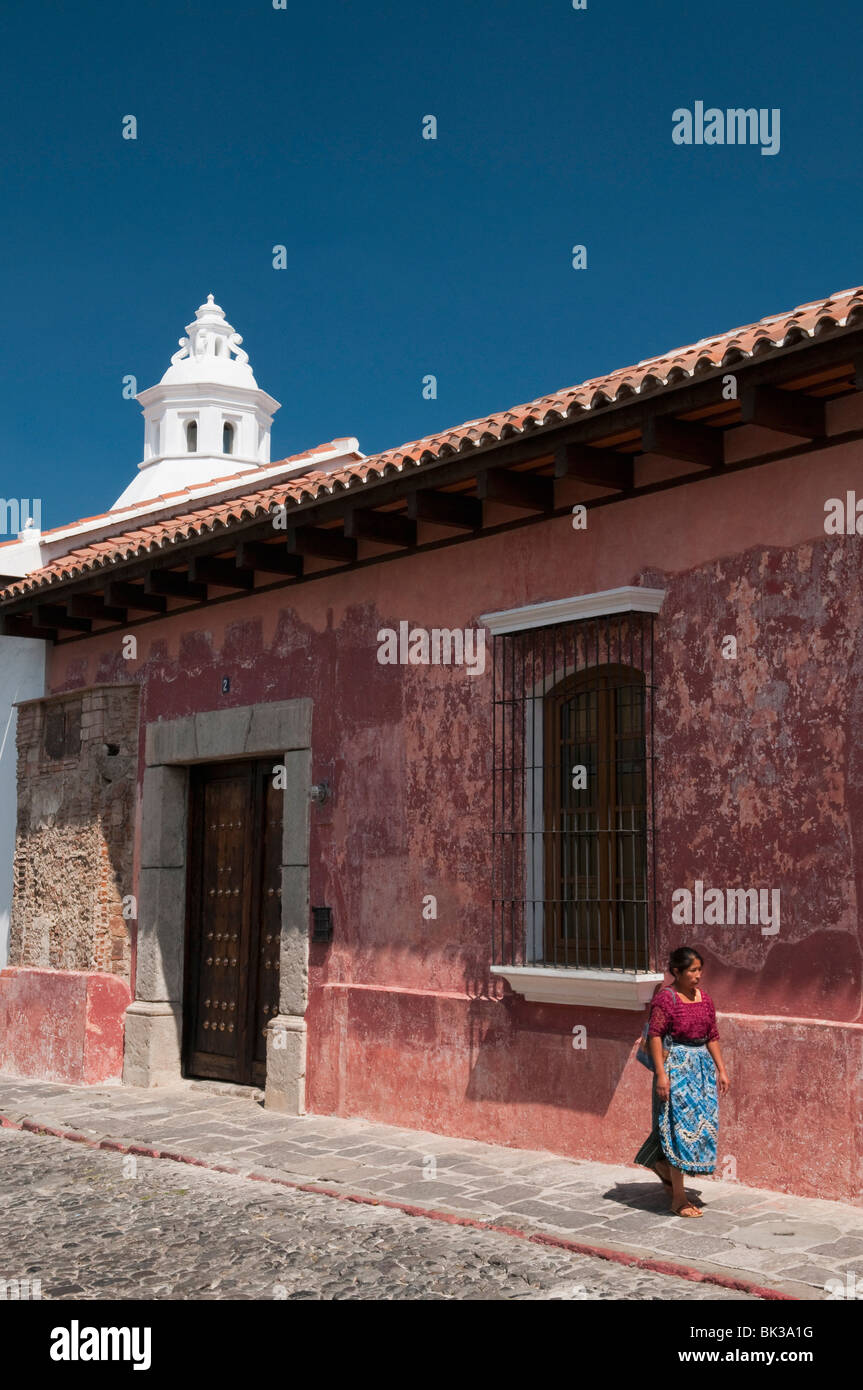 Colonial buildings, Antigua, UNESCO World Heritage Site, Guatemala ...