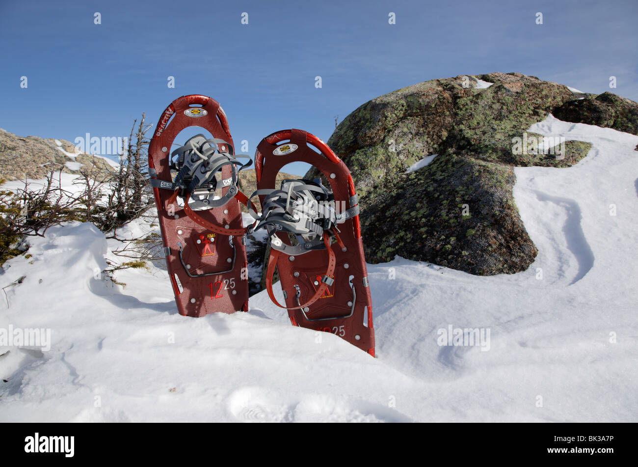 Pair of snowshoes hi-res stock photography and images - Alamy