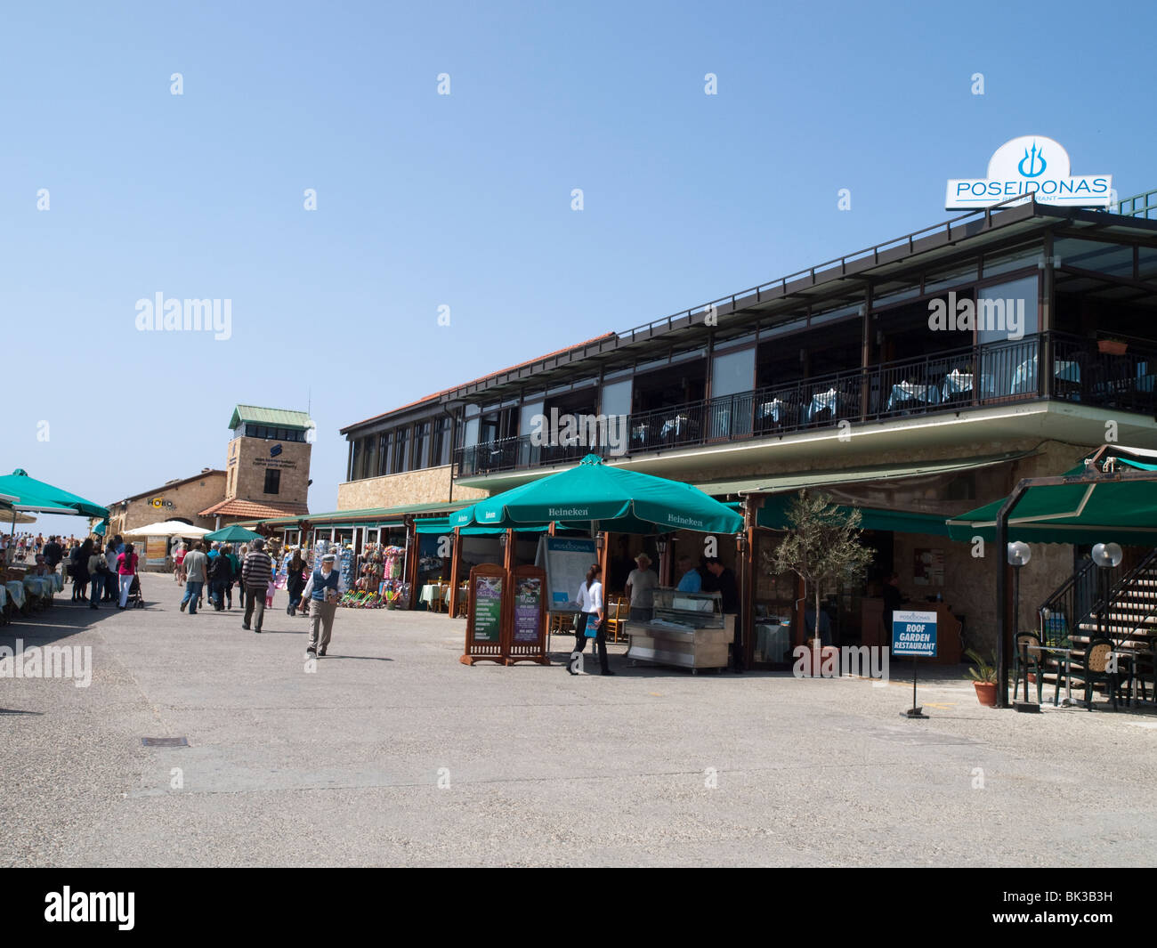 Paphos harbour restaurant hi-res stock photography and images - Alamy
