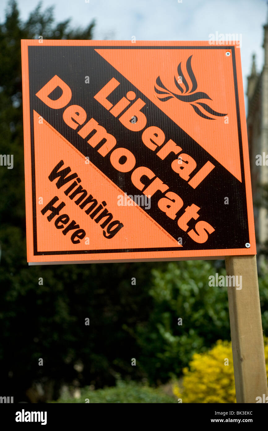 Liberal democrat hi-res stock photography and images - Alamy