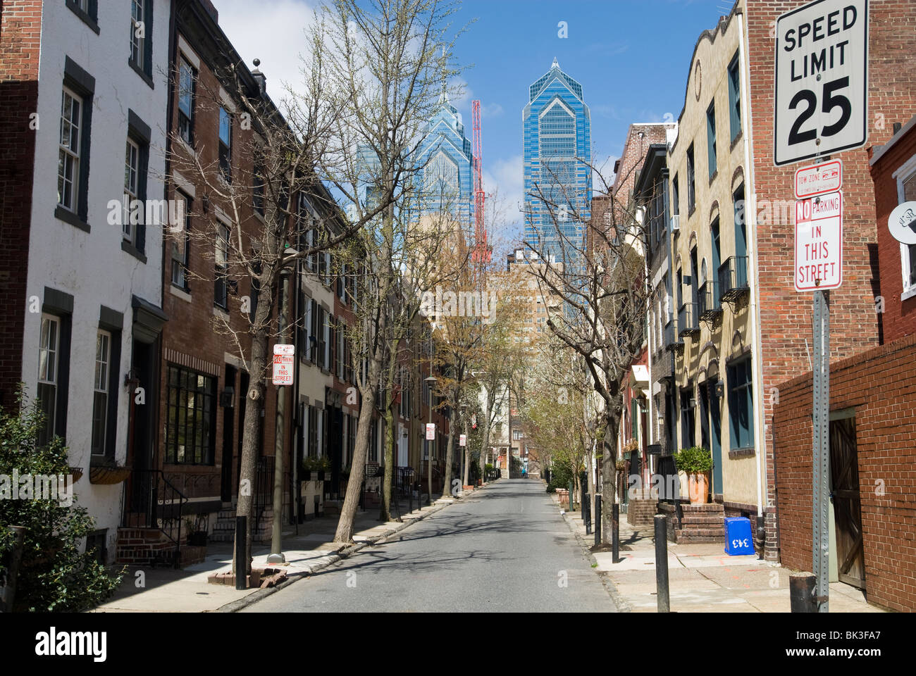 Row houses philadelphia pa hi-res stock photography and images - Alamy