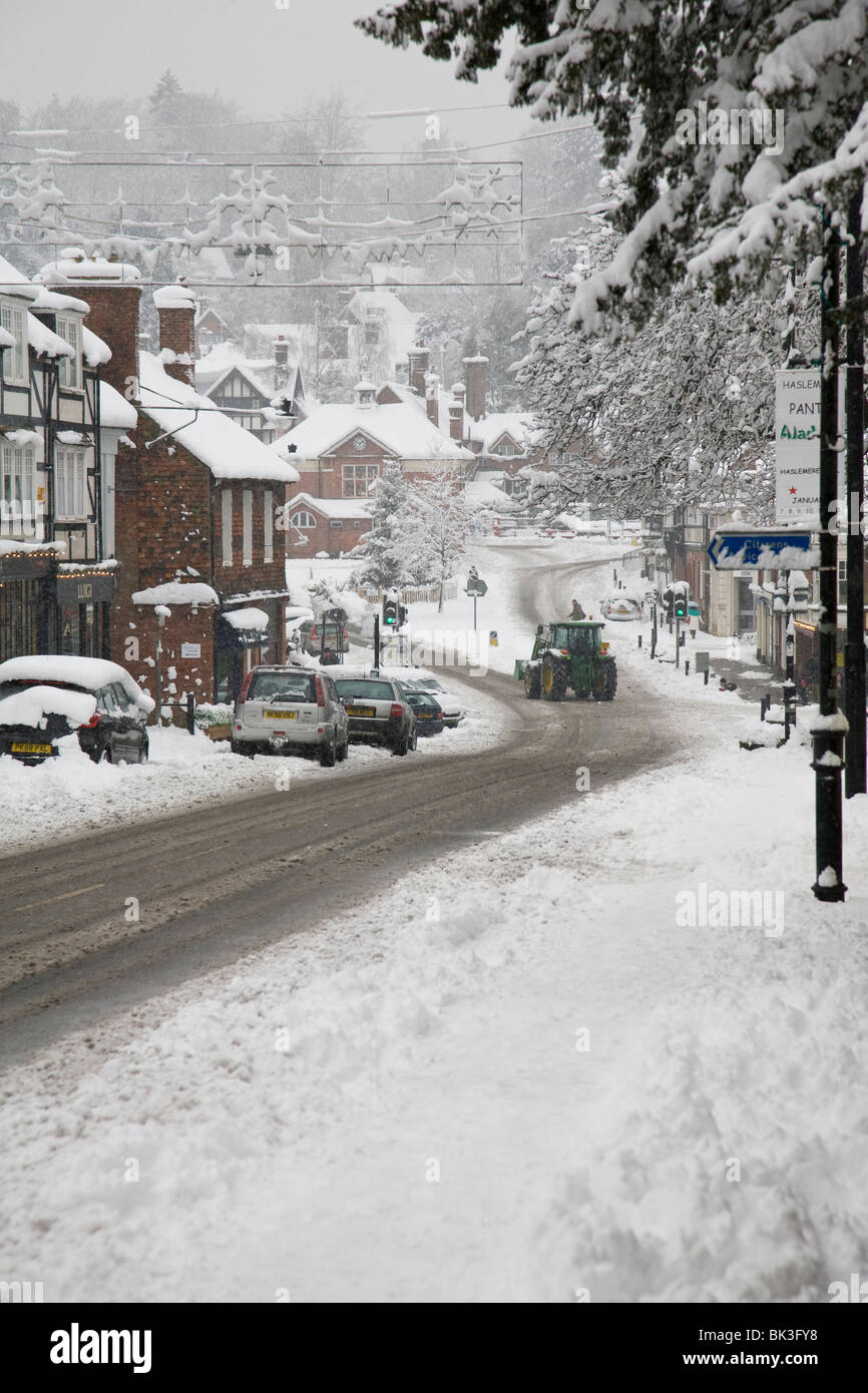 A snow covered Haslemere High Street, Surrey, England Stock Photo - Alamy