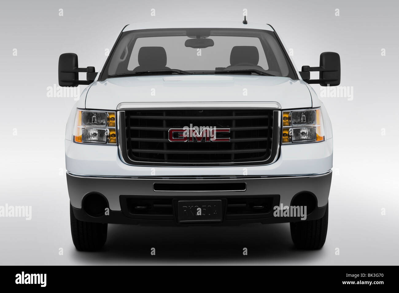 GMC Sierra 2500HD WT pickup Stock Photo - Alamy