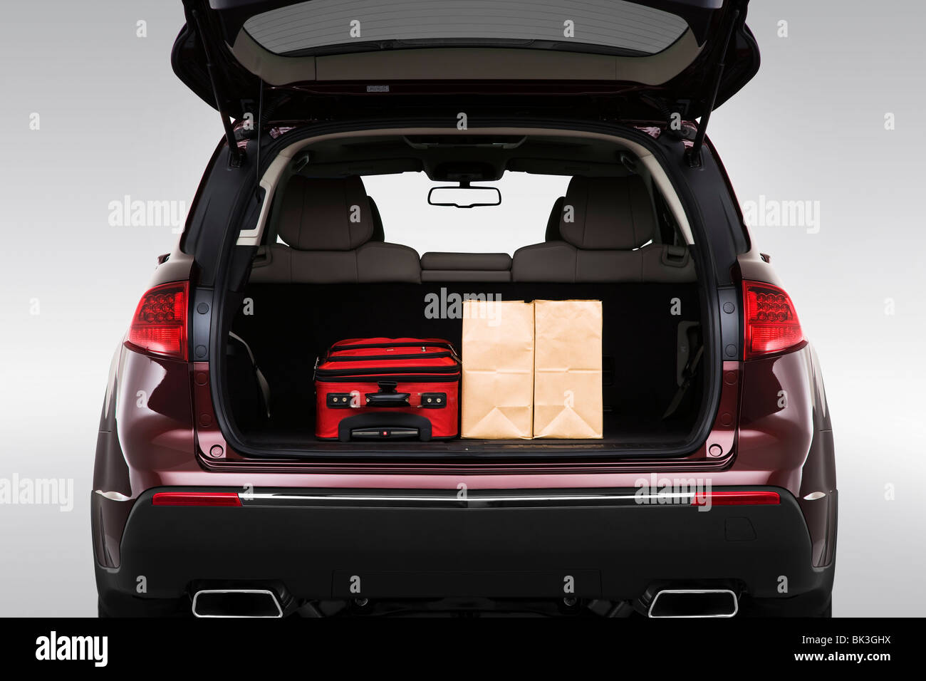 Honda suv trunk hi-res stock photography and images - Alamy
