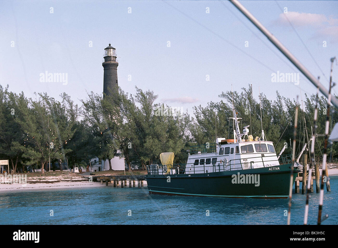Loggerhead Lighthouse and the supply ship Activa in the Dry Tortugas ...