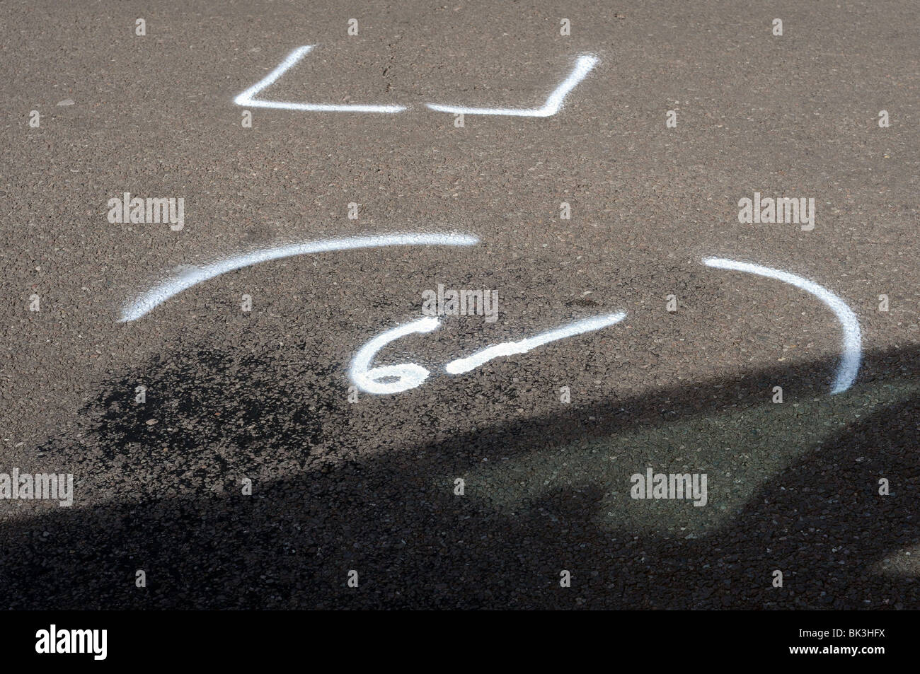 Uk road markings motorway hi-res stock photography and images - Alamy