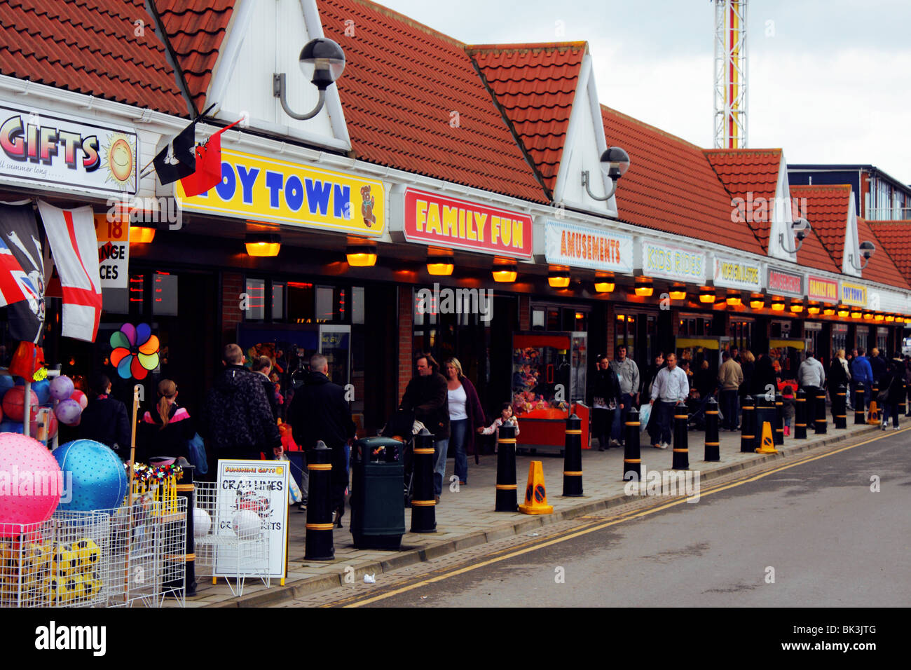 Skegness shops hi-res stock photography and images - Alamy