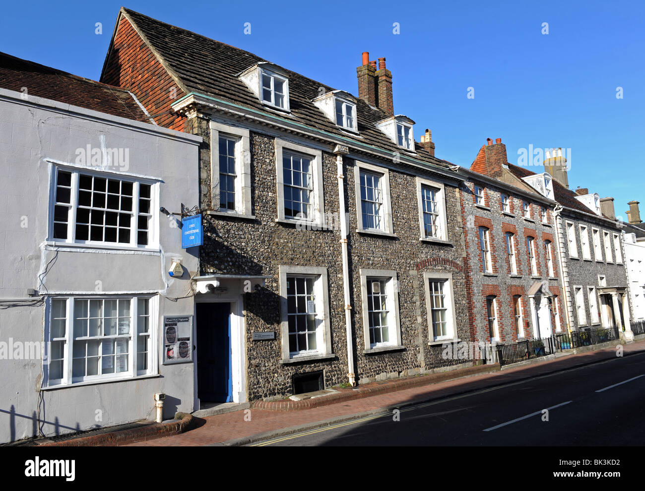 Sussex flint house hi-res stock photography and images - Alamy