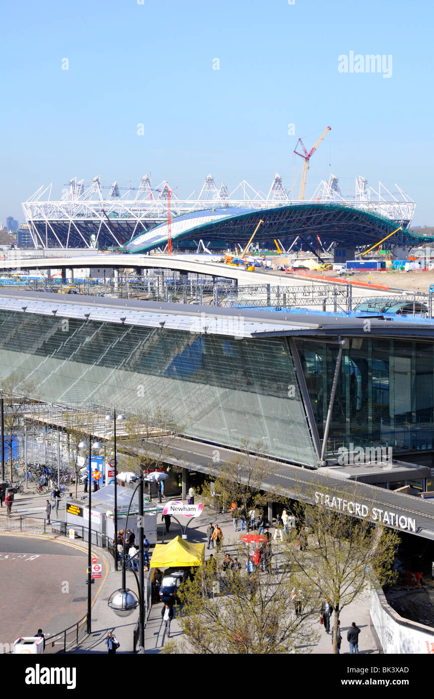 Stratford eye building construction site hi-res stock photography and ...