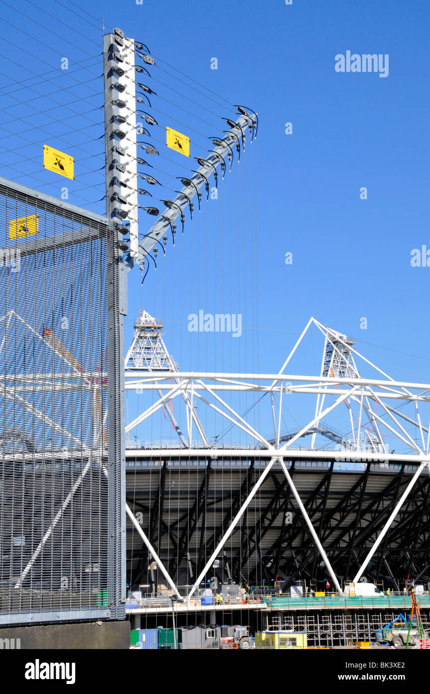 Part of fencing hi-res stock photography and images - Alamy