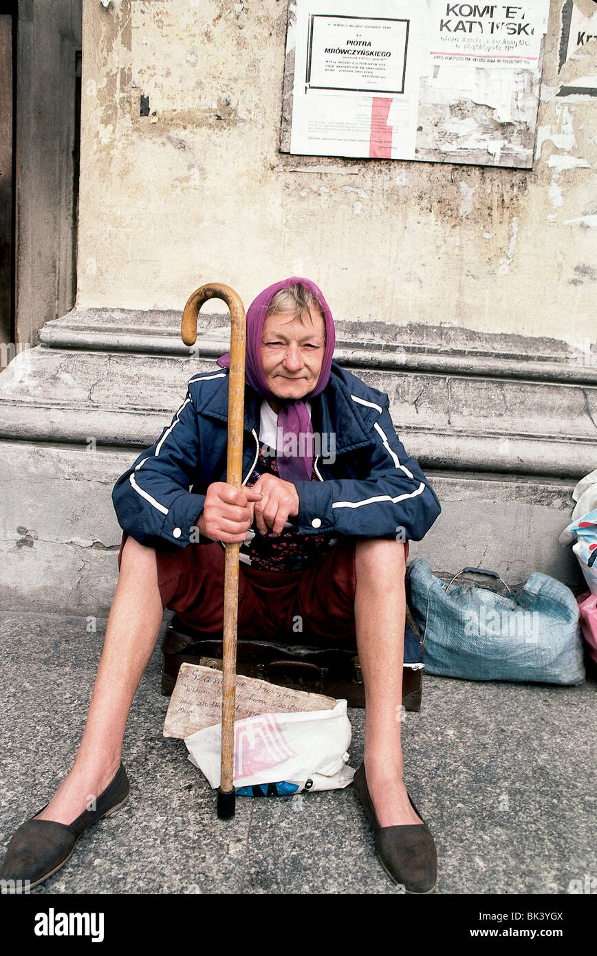 Old age beggars hi-res stock photography and images - Alamy