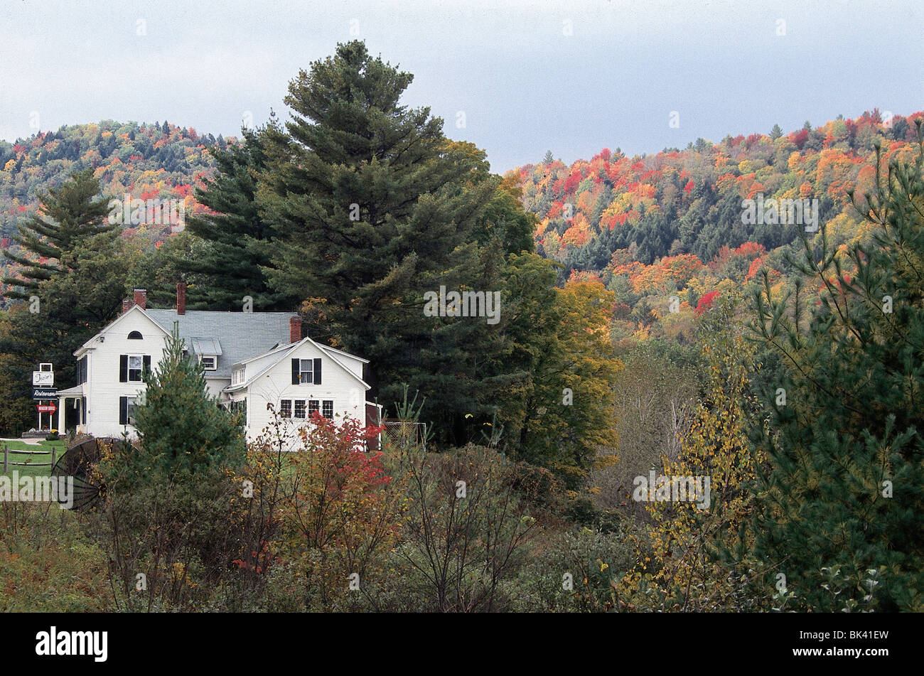 Vermont mountain house hi-res stock photography and images - Alamy