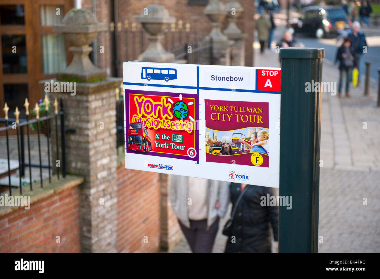 Uk tour stop hi-res stock photography and images - Alamy