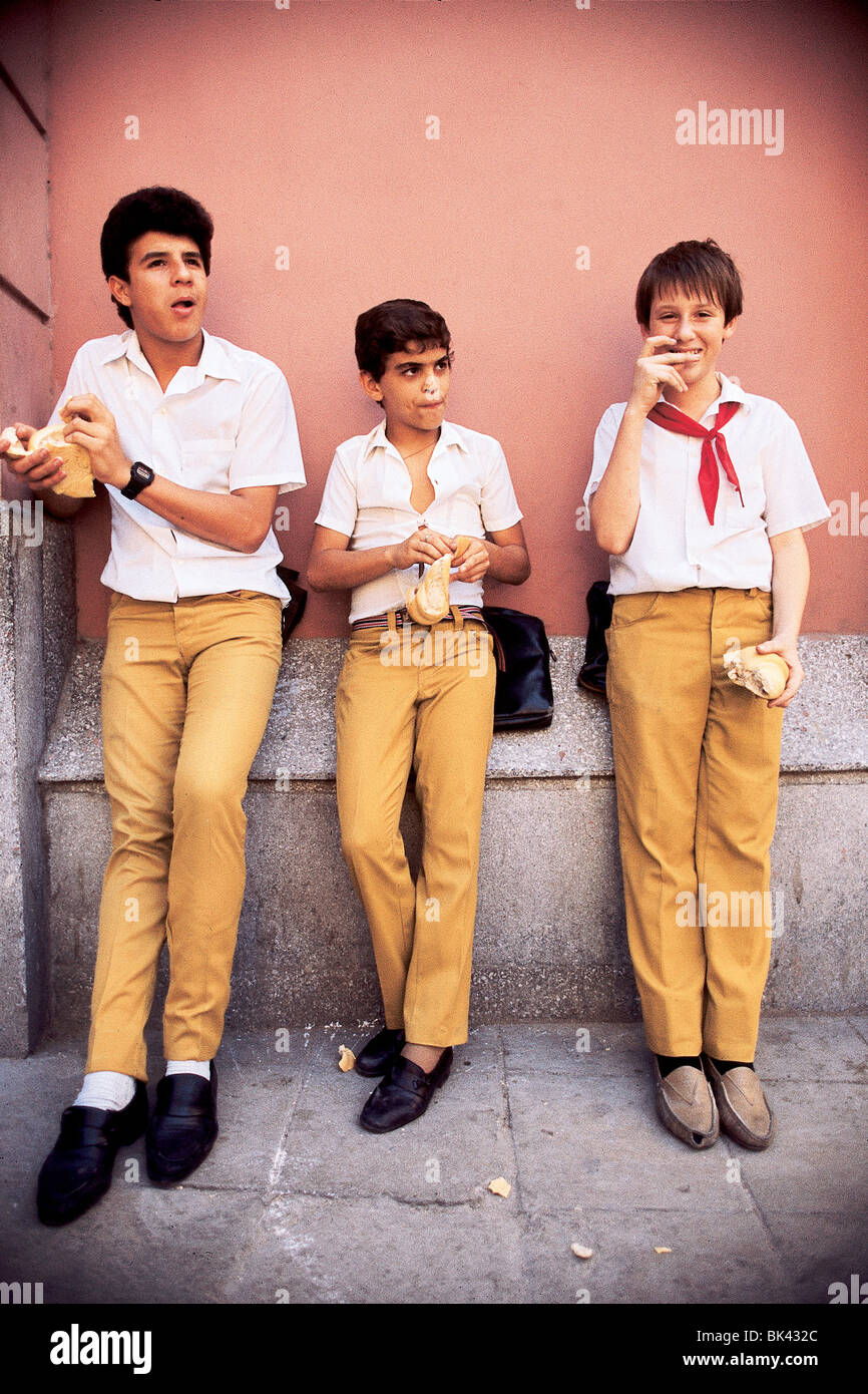 Schoolboys uniform hi-res stock photography and images - Alamy