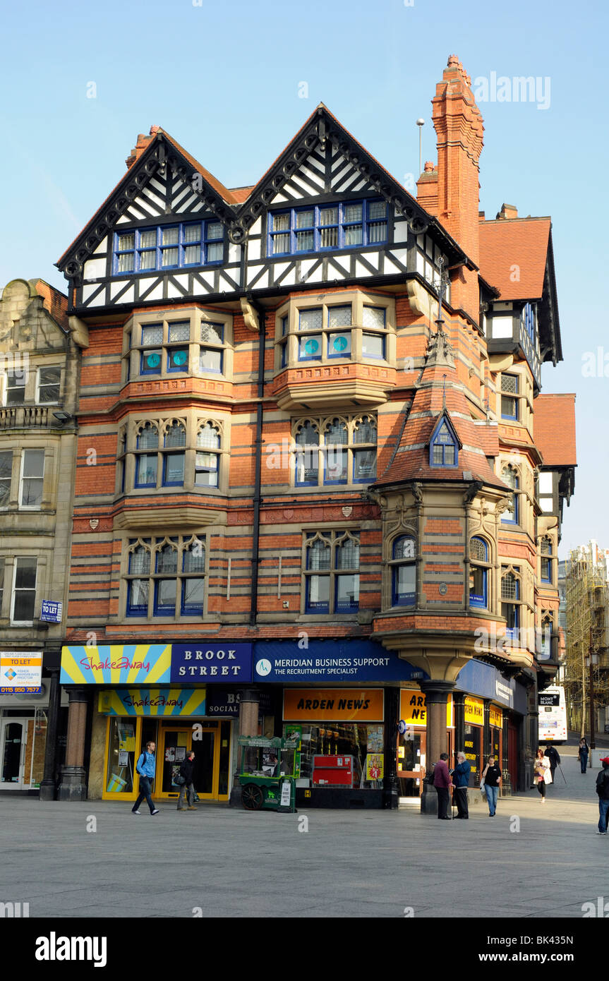Queens Chambers building by Nottingham architect Watson Fothergill ...