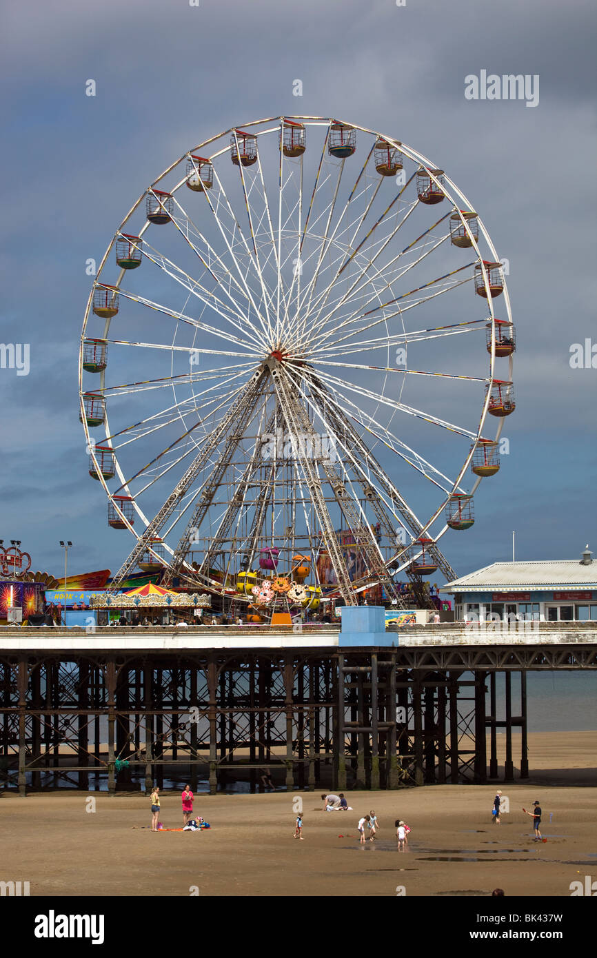 Blackpool central pier hi-res stock photography and images - Alamy