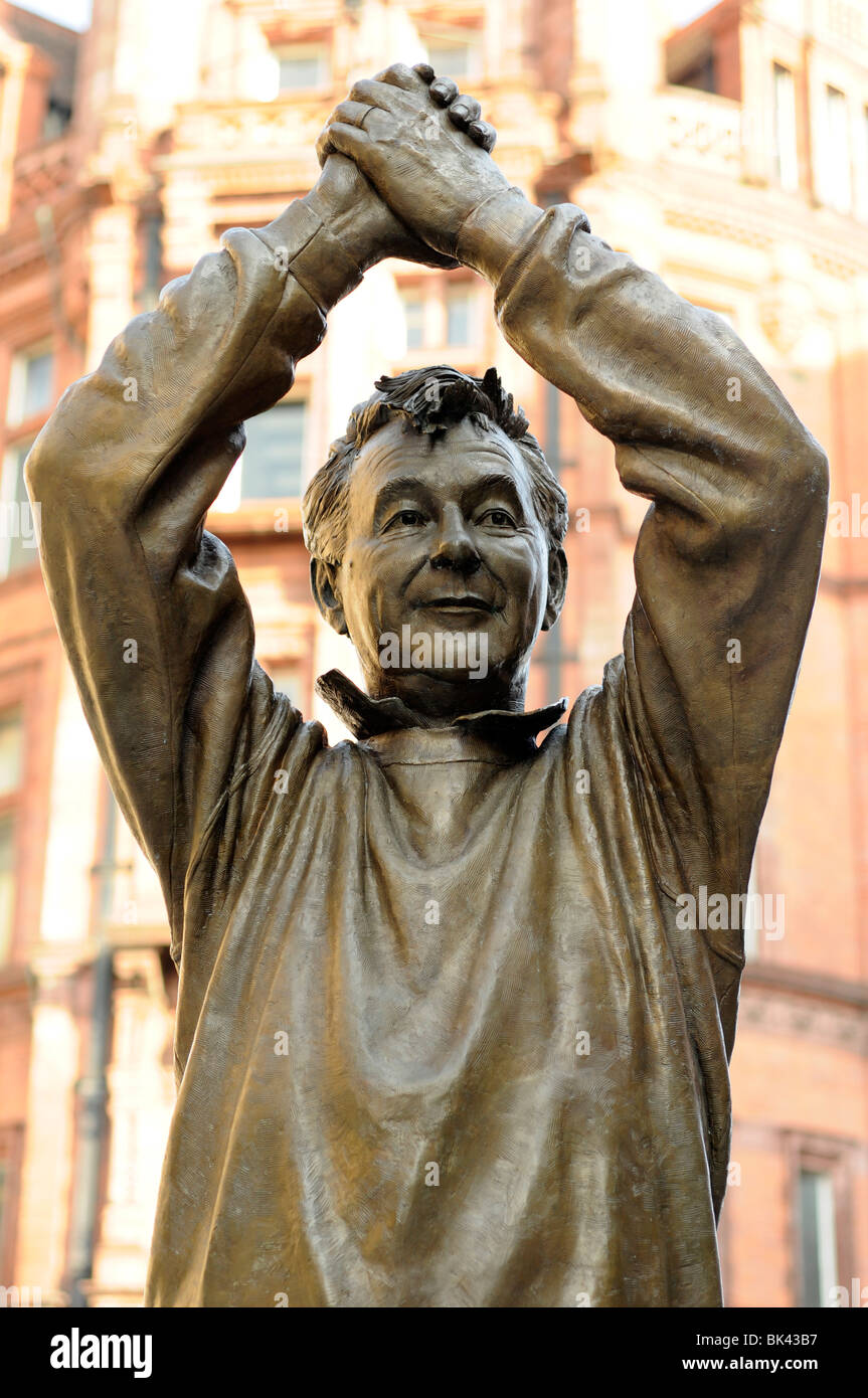 Brian clough statue hi-res stock photography and images - Alamy