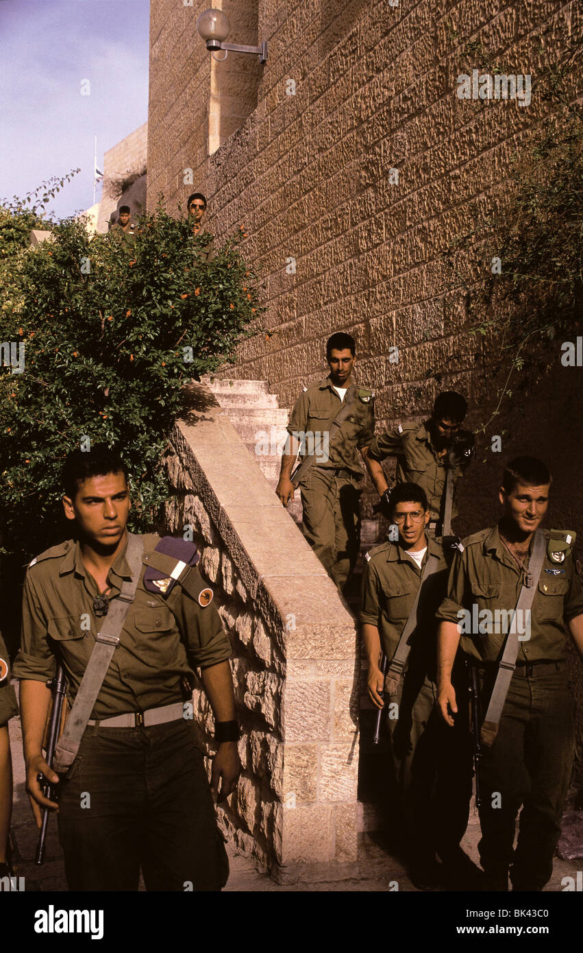 Israeli Defense Force Soldiers Stock Photo - Alamy